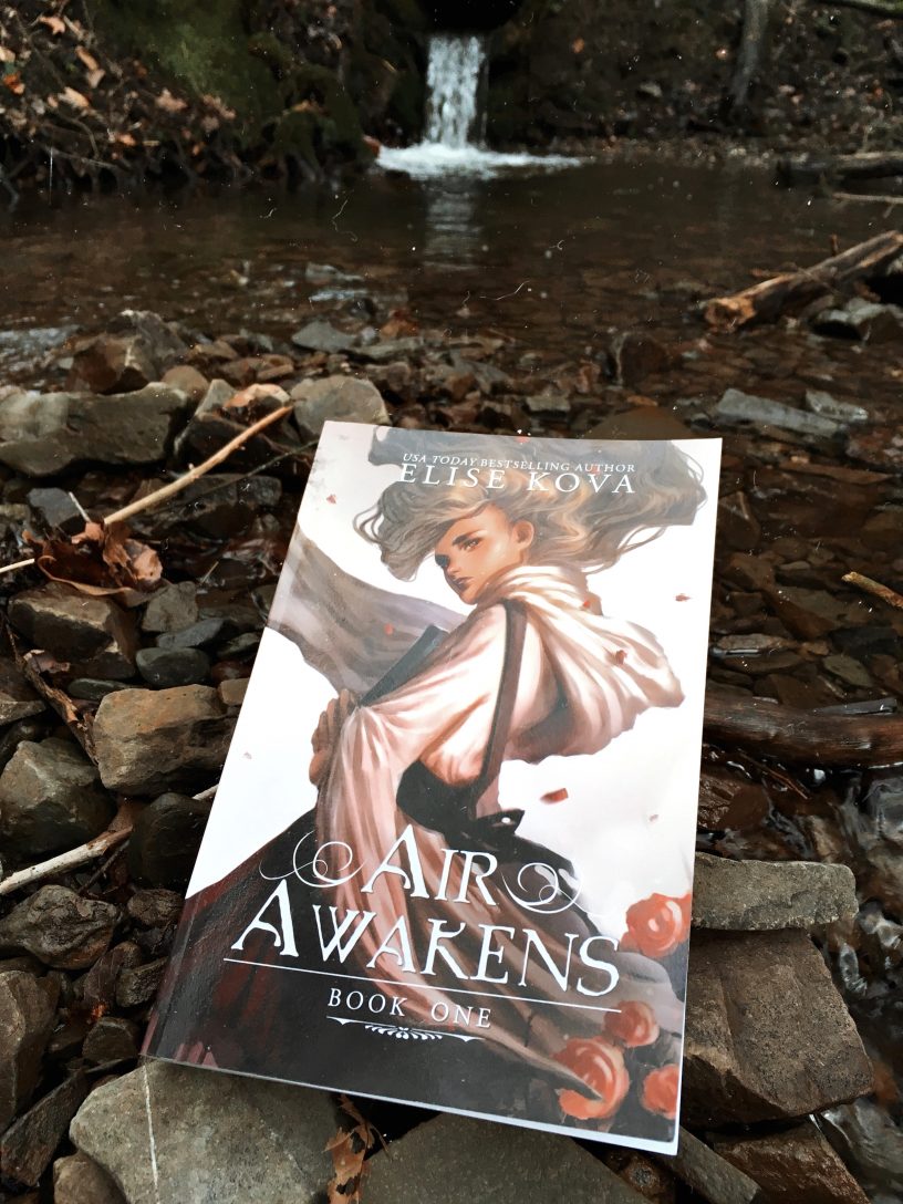 Elise Kova: Air awakens [Band1] – Beauty and the book
